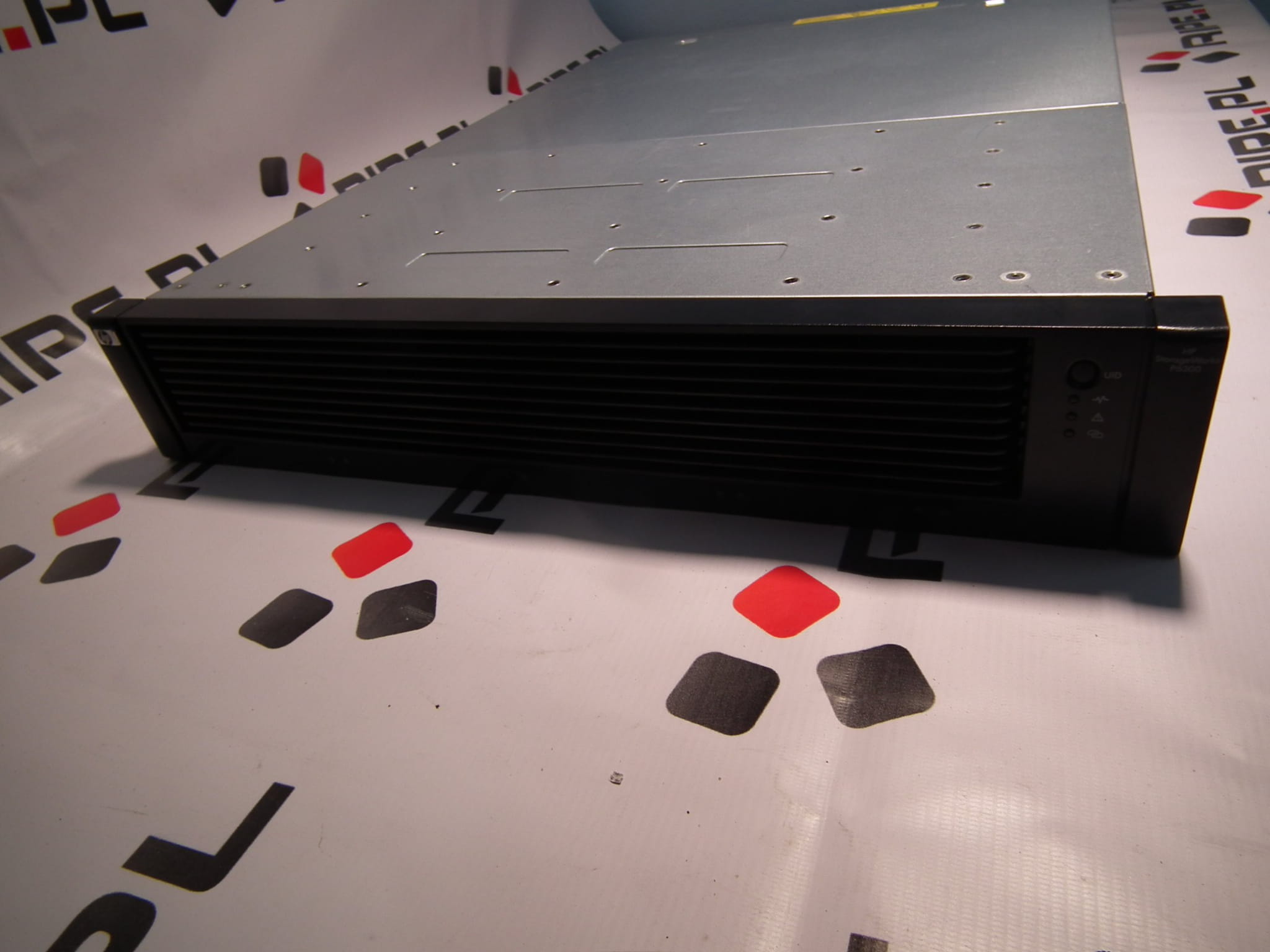 HP StorageWorks P6300 AJ918-63002 HSV450 RIPE.pl Poleasingowe Serwery ...